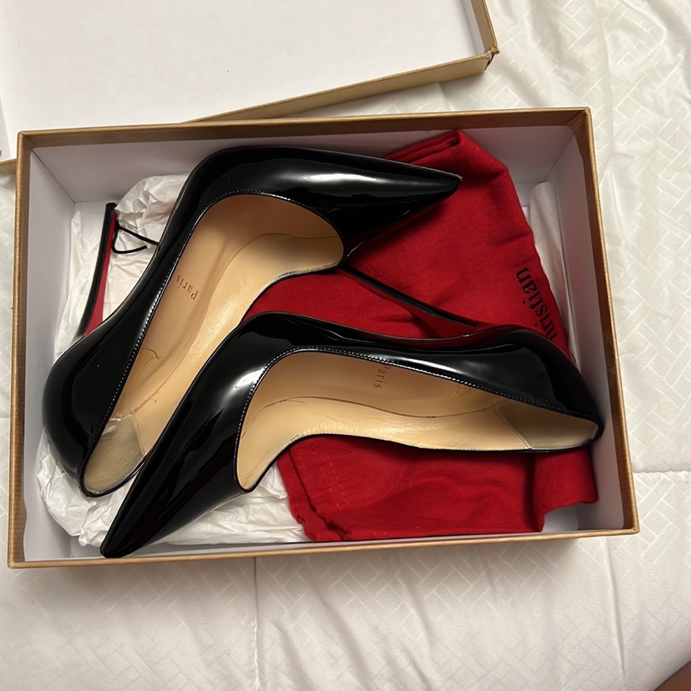 Christian Louboutin -So Kate - Gem